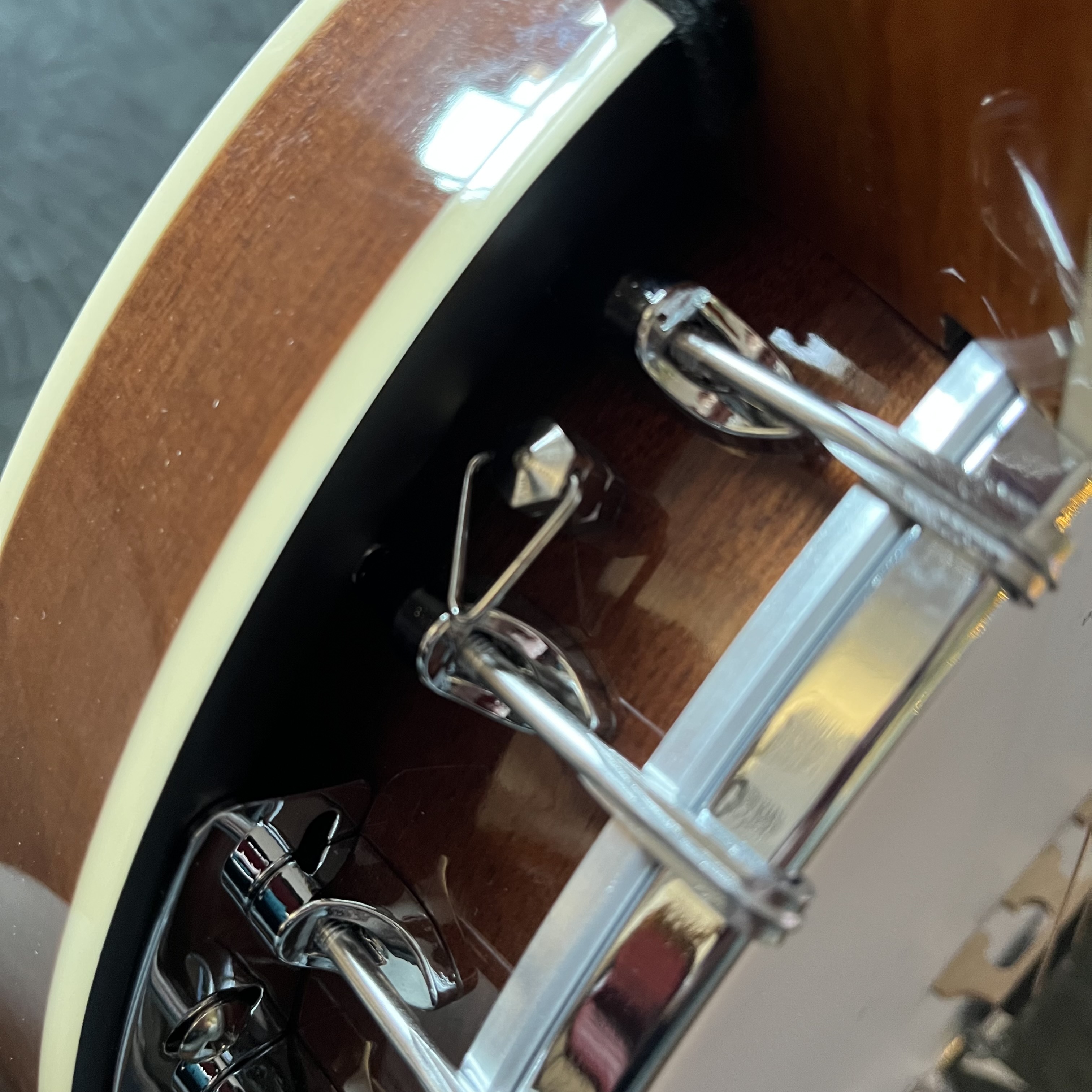Steelstring dgbe banjolele