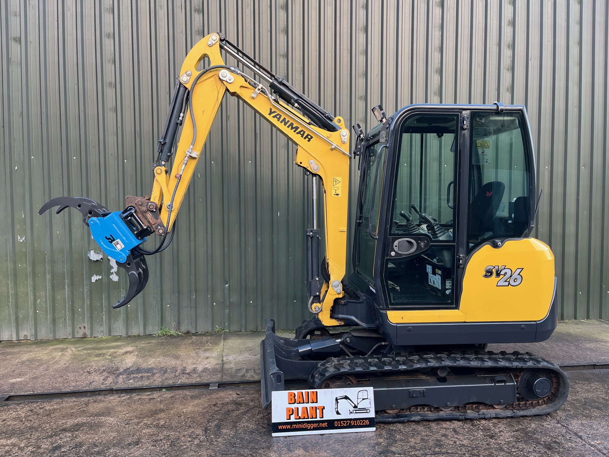 Used mini diggers for sale