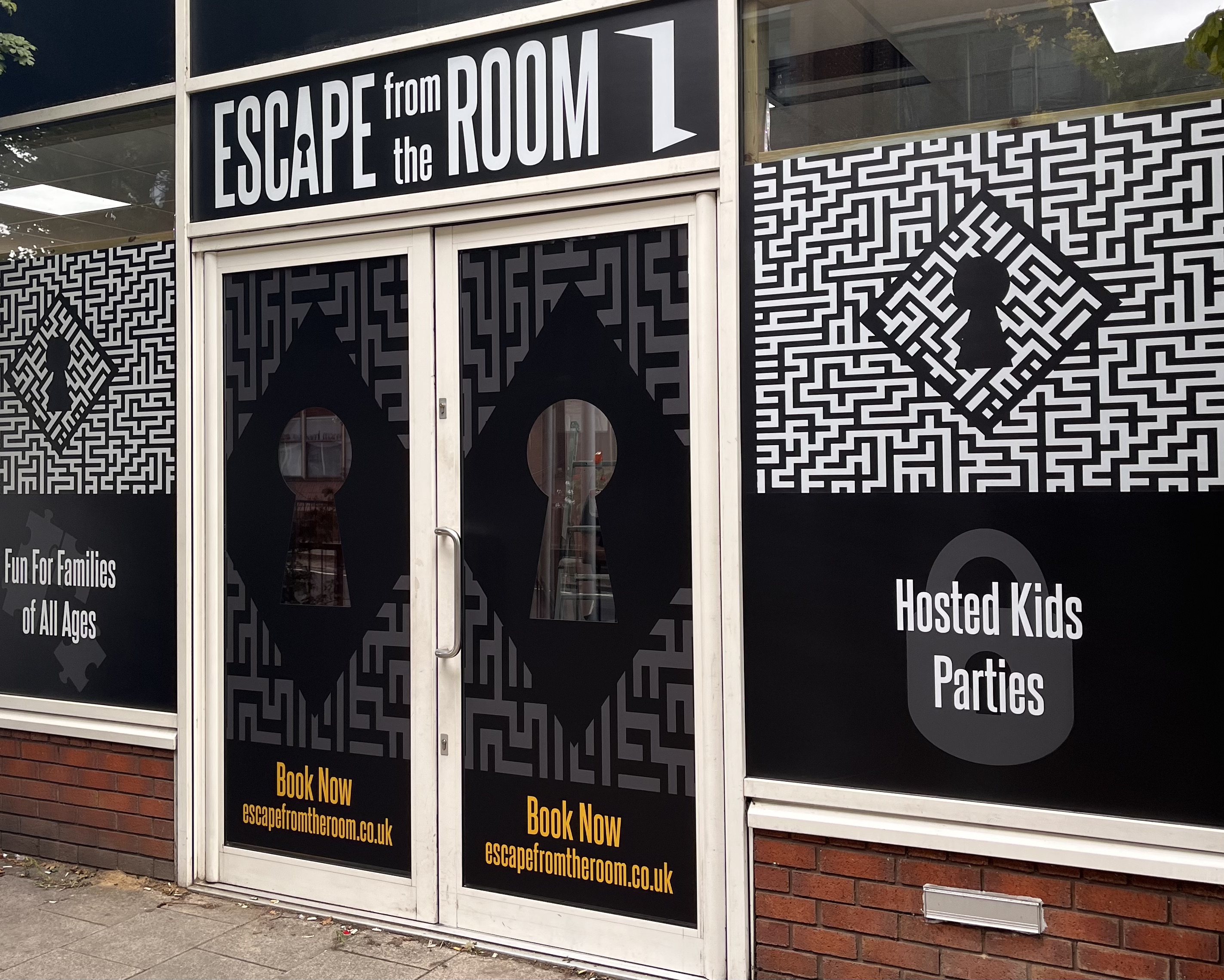 Escape Room Epsom Surrey - Live Escape Game