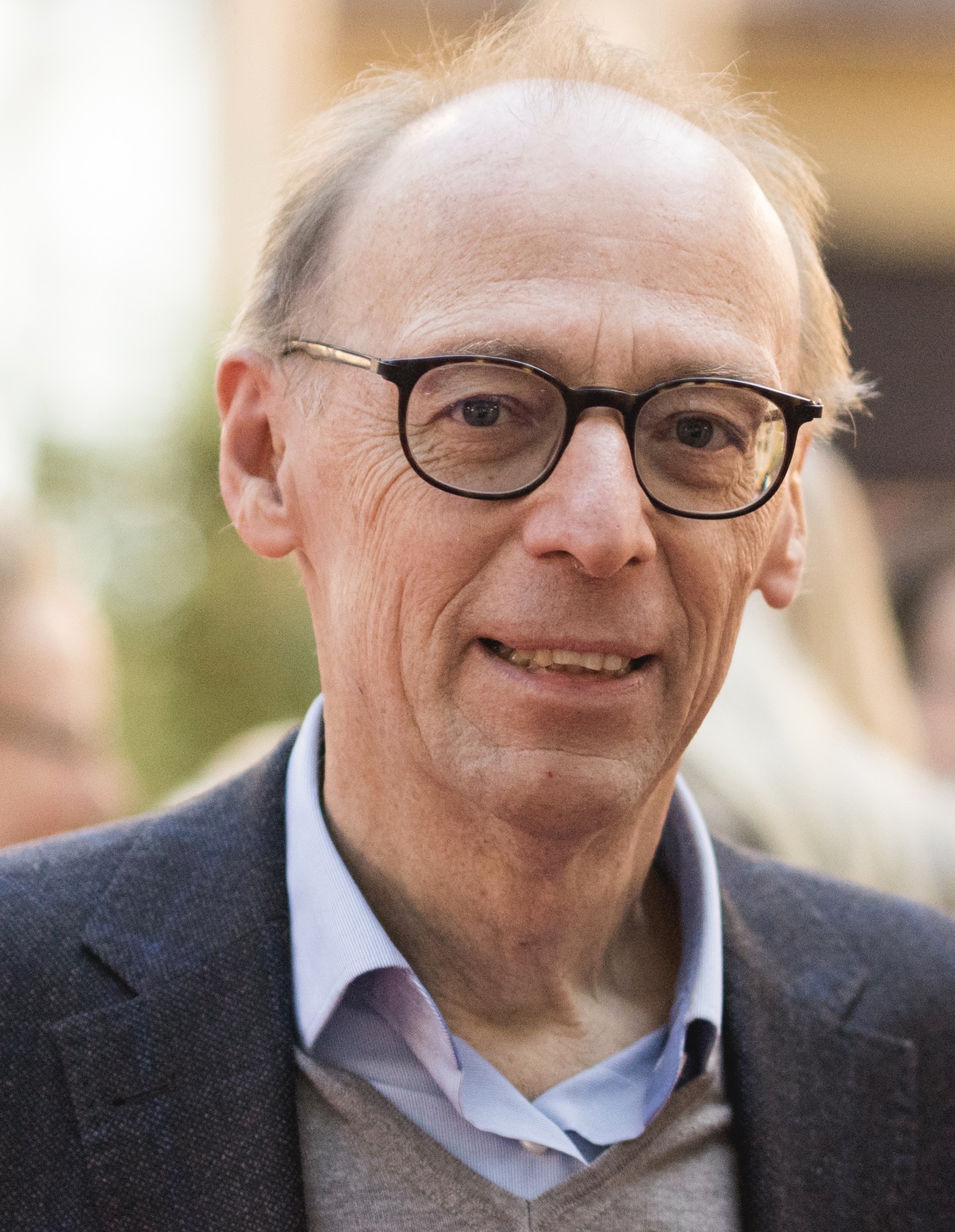 Home Page [www.praxisbluemlisalp.ch]