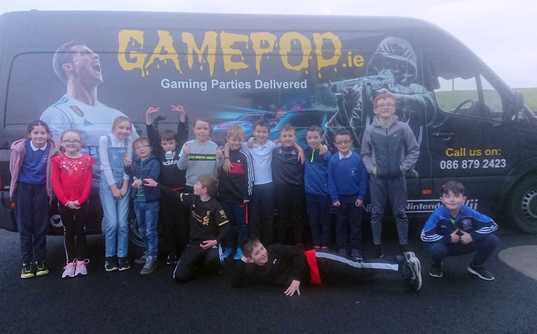 Gamepod.ie | Gaming Van Parties | Kids Parties