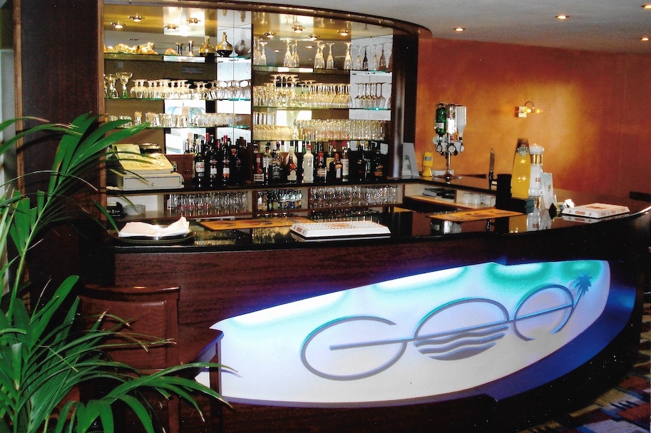 Home Page [www.themescene.com]