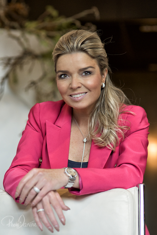 Over Nicole Plas Dagvoorzitter