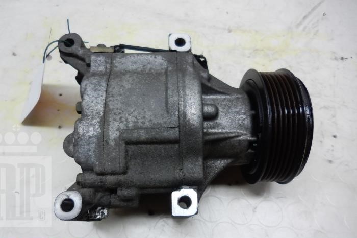 Toyota NZE121 ac compressor
