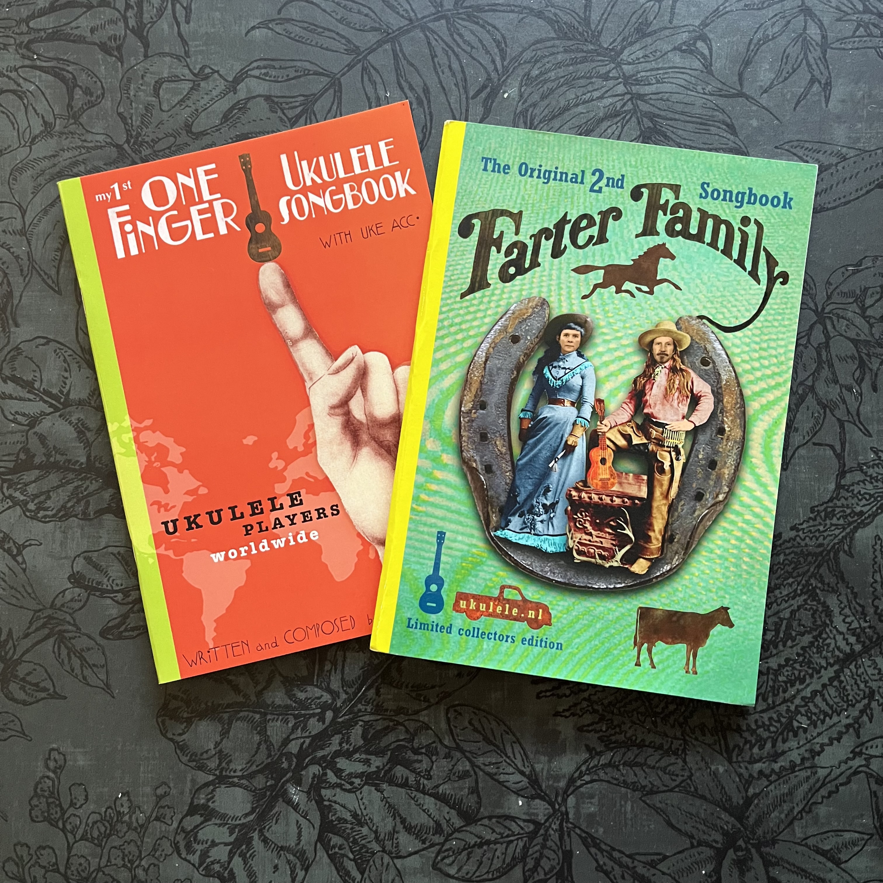 Farter family & one finger ukulele boekjes