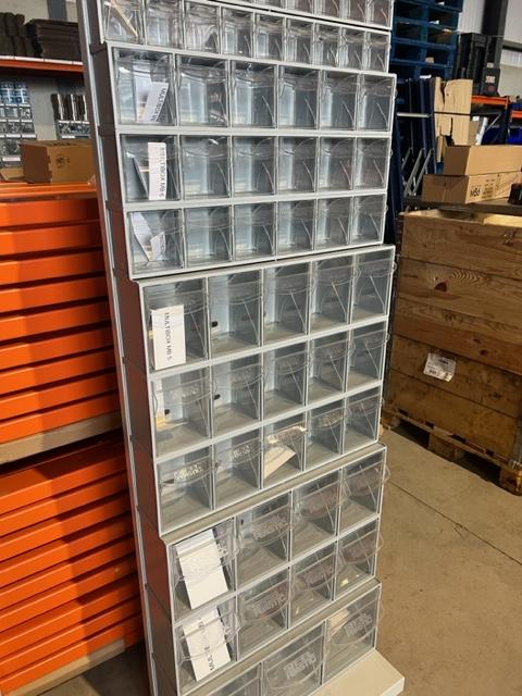 S516 Tilt bin stand (62 drawers)